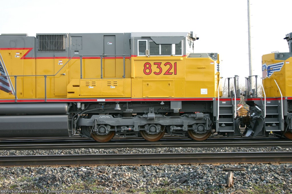 UP 8321 SD 70 ACe Detail shot 1